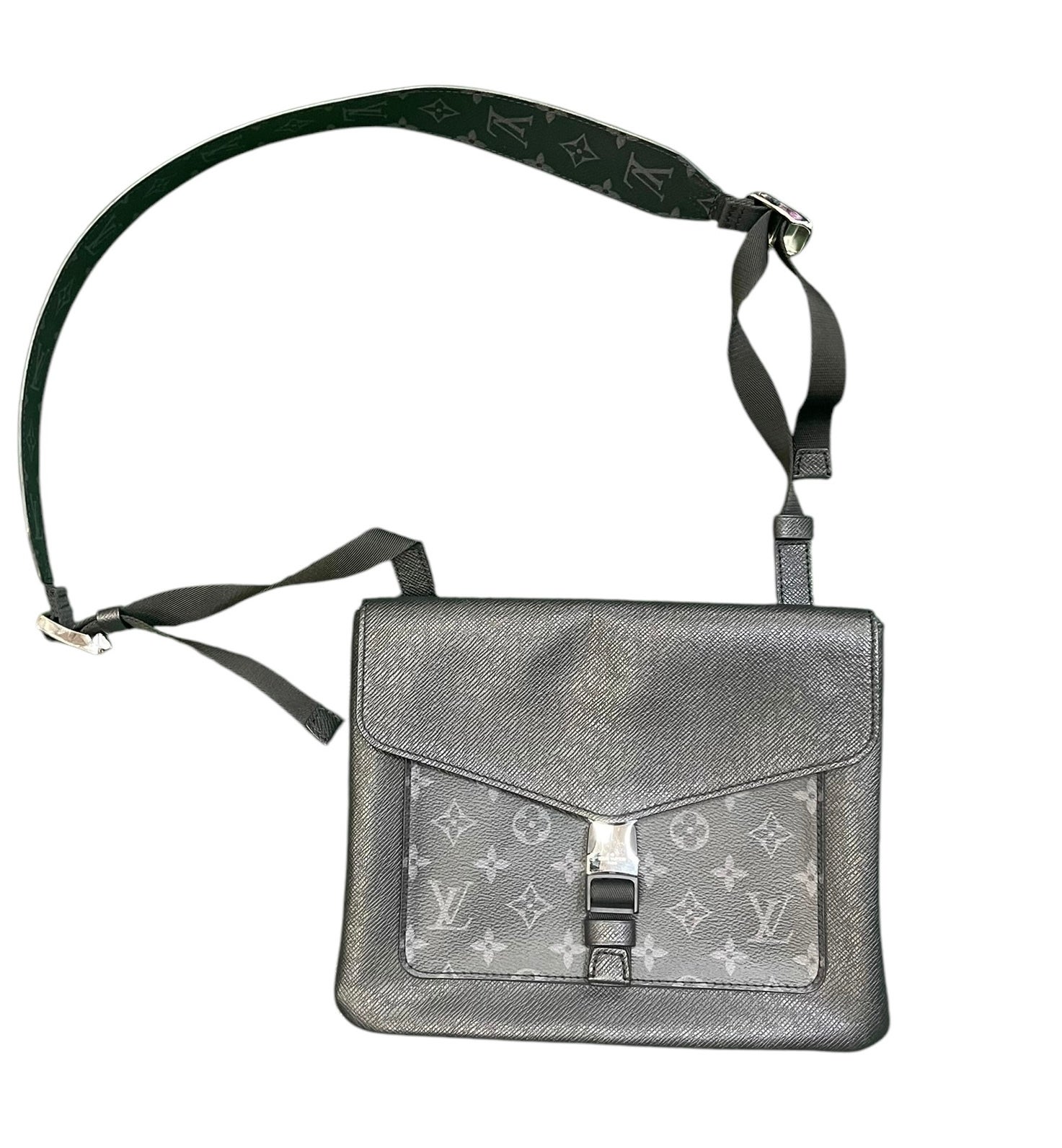 Louis Vuitton Messenger Monogram Side Bag | Heat Archive Columbus